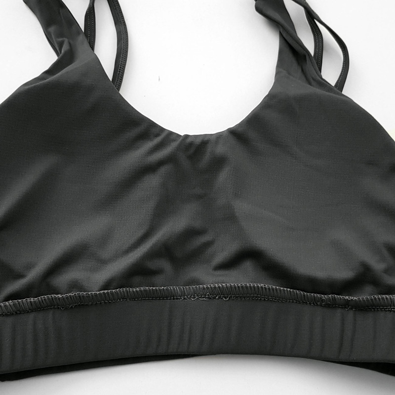 قیمت و خرید نیم تنه ورزشی زنانه مدل پد دار بدون فنر کد 4521-290P رنگ خاکستری تیره