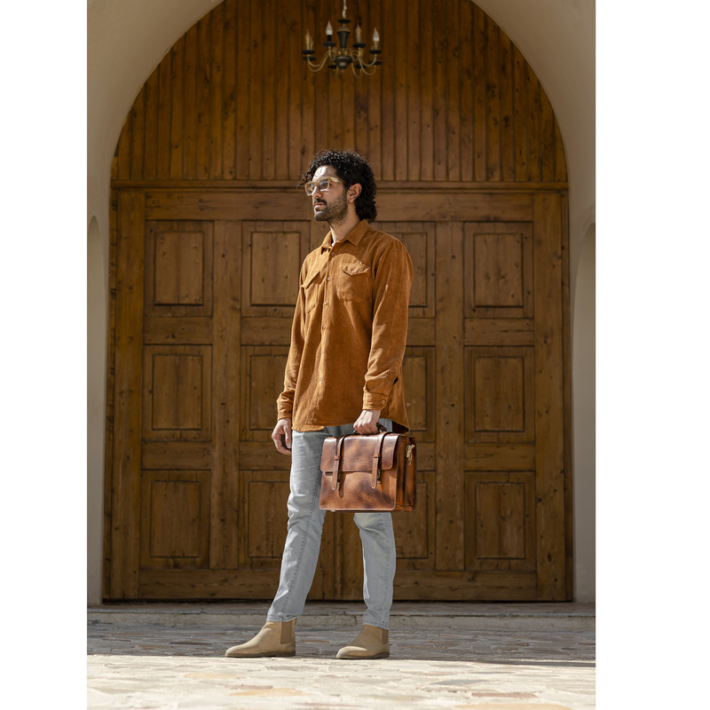 قیمت و خرید کیف اداری مردانه چرم بارثاوا مدل 1107