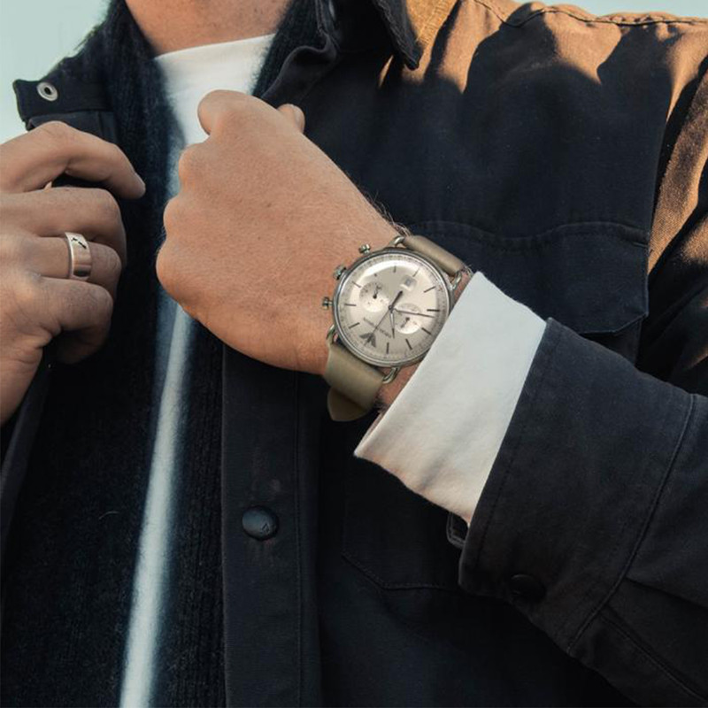 قیمت و خرید ساعت مچی عقربه‌ ای مردانه امپریو آرمانی مدل AR11107