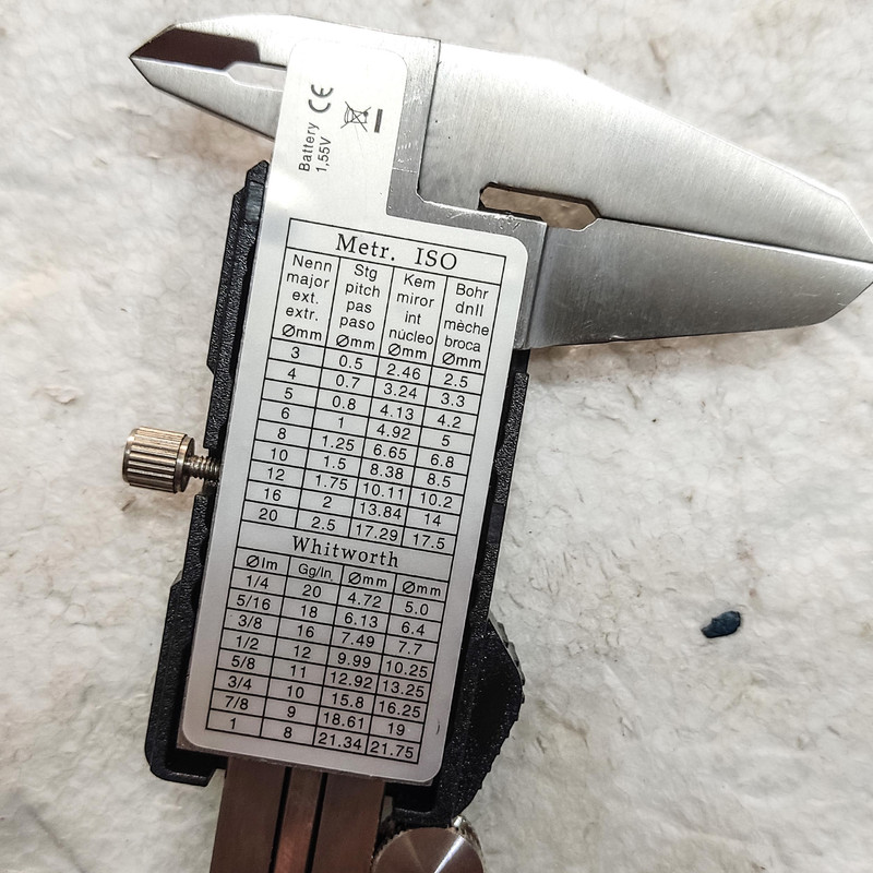 قیمت و خرید کولیس دیجیتال مدل DNC -150 گستره 150-0 میلی متر
