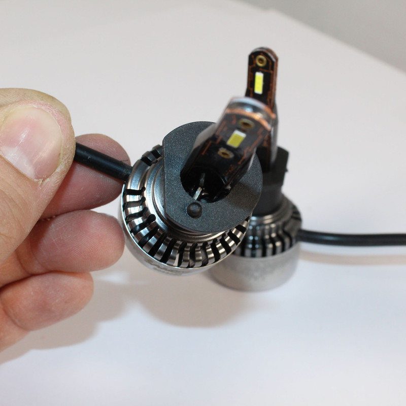 قیمت و خرید لامپ هدلایت خودرو سام مدل SM41 کد H1 بسته 2 عددی