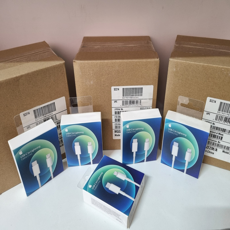 قیمت و خرید کابل تبدیل usb-c به لایتنینگ مدل A1703 طول 1متر