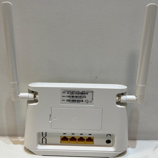قیمت و خرید مودم روتر بی سیم 4G LTE یوتل مدل UTEL L443