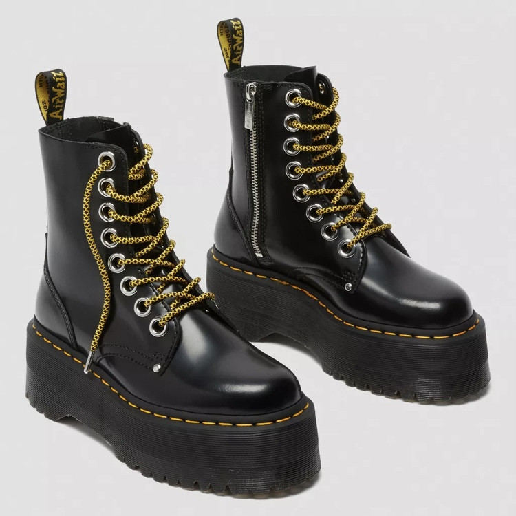 قیمت و خرید نیم بوت زنانه دکتر مارتنز مدل JADON MAX BOOT PLATFORMS