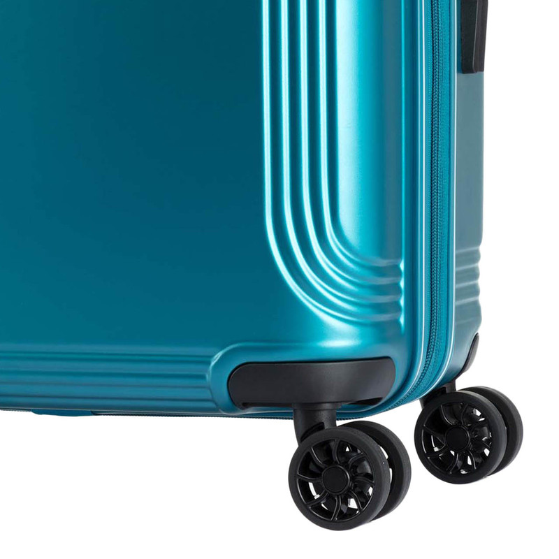 قیمت و خرید چمدان امریکن توریستر مدل HYPEBEAT GW8 24 سایز متوسط