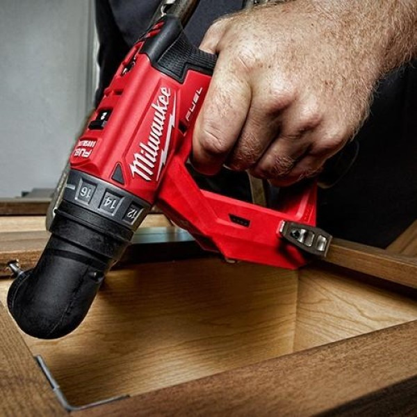 قیمت و خرید دریل پیچ گوشتی شارژی میلواکی مدل M12 FDDX-202X