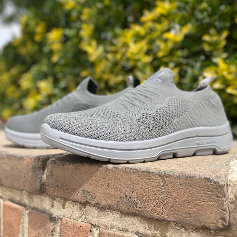 قیمت و خرید کفش پیاده روی مدل SK2006 رنگ طوسی