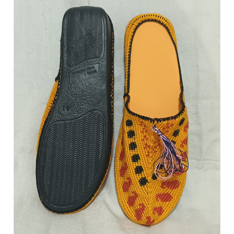 قیمت و خرید گیوه زنانه مدل روفرشی کد SMK9