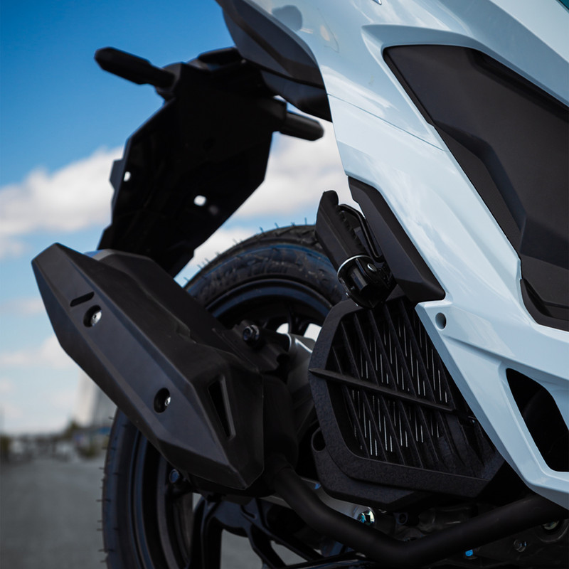 قیمت و خرید موتورسیکلت همتاز طرح کلیک 150 سی سی - سال 1402