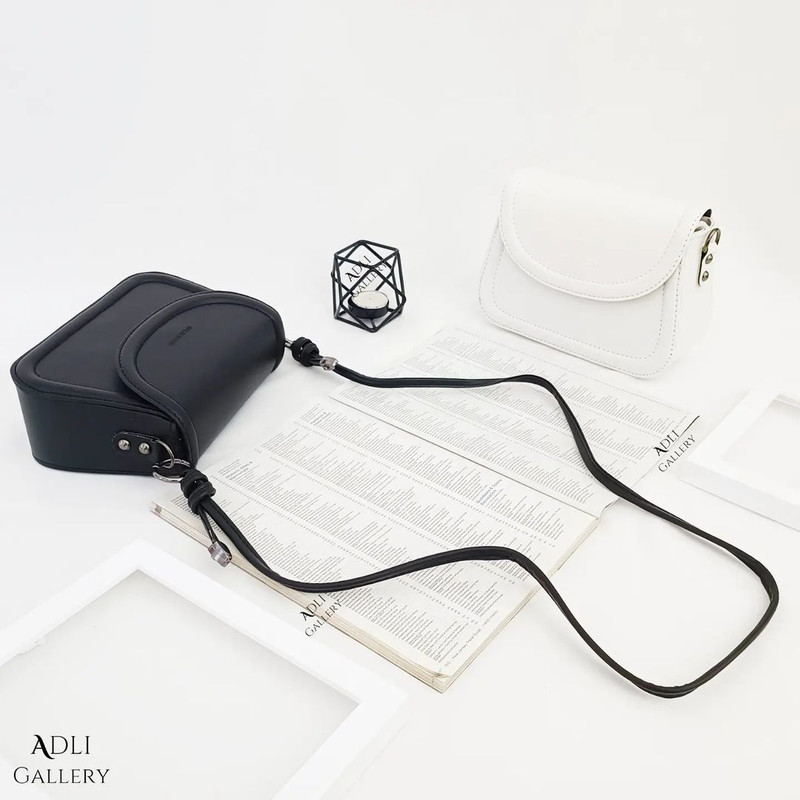 قیمت و خرید کیف دوشی زنانه مدل هانا ad2210