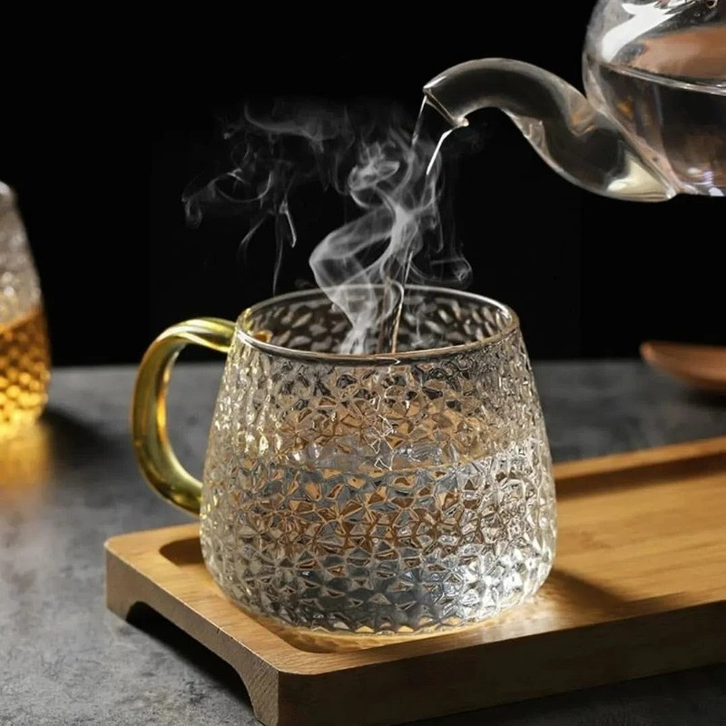 قیمت و خرید لیوان مدل پیرکس دسته رنگی کد 450ML