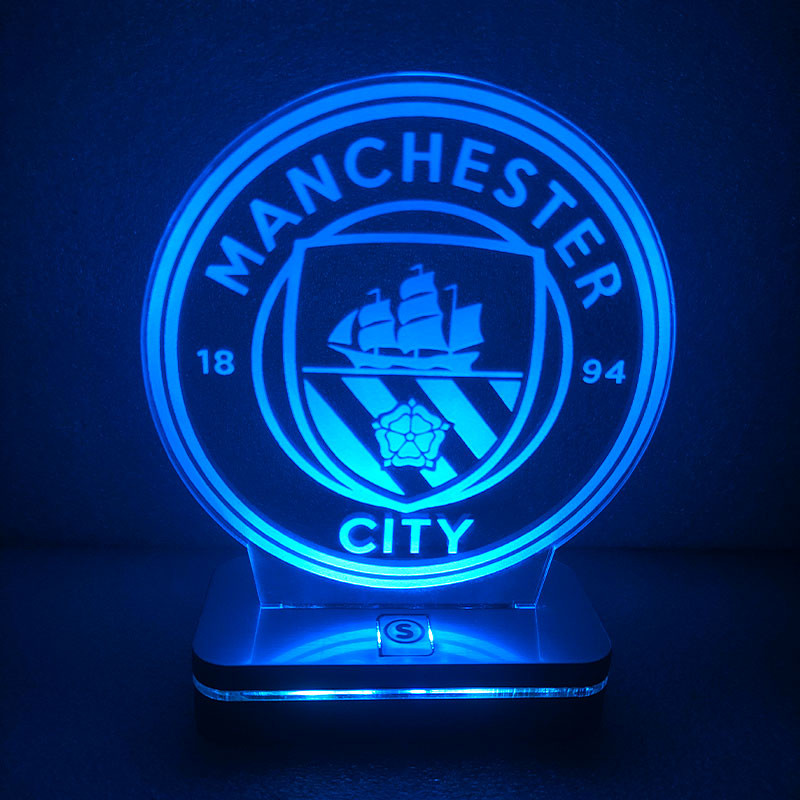 قیمت و خرید چراغ خواب سان لیزر طرح تیم فوتبال منچستر سیتی مدل هفت رنگ