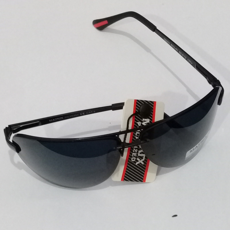 قیمت و خرید عینک آفتابی مردانه ماتریکس مدل Ft67