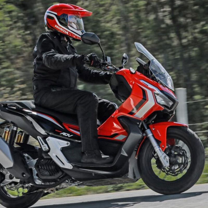 قیمت و خرید موتور سیکلت همراه سیکلت طرح هوندا مدل ADV150 سی سی سال 1403