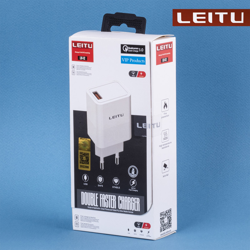 قیمت و خرید شارژر دیواری 20 وات لیتو مدل LH-12 به همراه کابل تبدیل USB-C