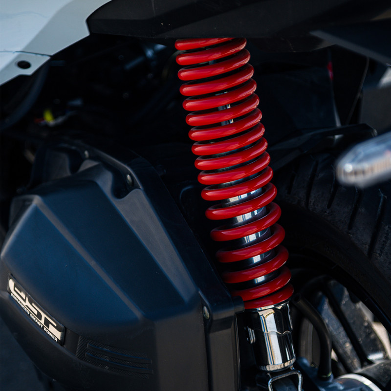 قیمت و خرید موتورسیکلت همتاز طرح کلیک 150 سی سی - سال 1402