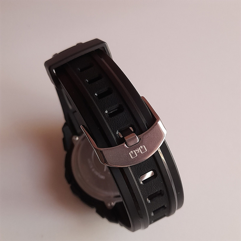 قیمت و خرید ساعت مچی دیجیتال مردانه کیو اند کیو مدل G06A-006VY