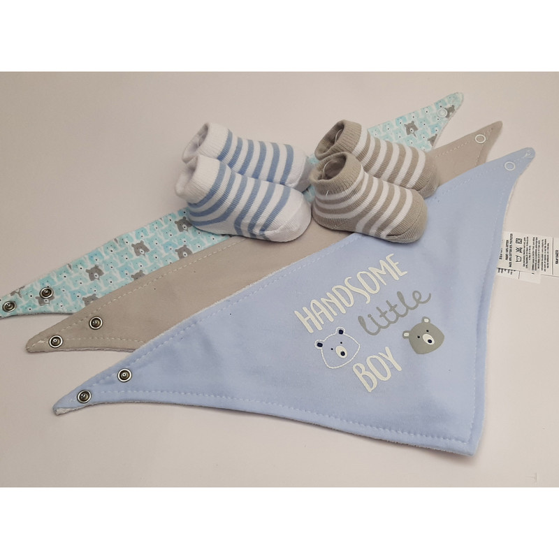 قیمت و خرید پیش بند نوزادی مدل B403 به همراه جوراب مجموعه 5 عددی