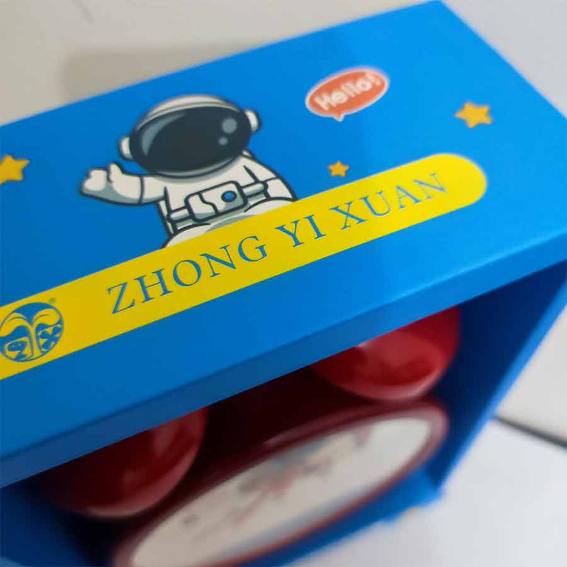 قیمت و خرید ساعت رومیزی ژونگ یی ژوان مدل زنگ دار طرح فضانورد کد 04