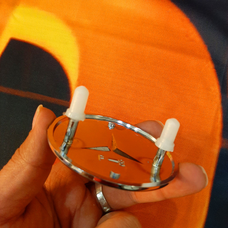 قیمت و خرید آرم خودرو مدل KHORM