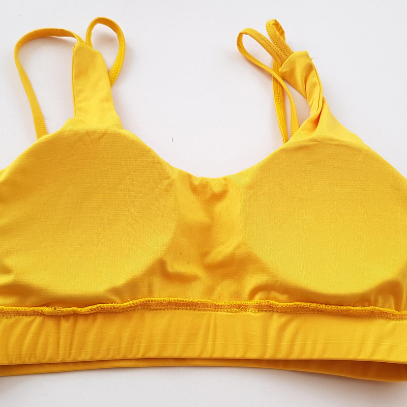 قیمت و خرید نیم تنه ورزشی زنانه مدل پد دار بدون فنر کد 4521-290P رنگ زرد