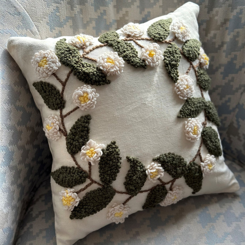 قیمت و خرید کوسن مدل حلقه 3031