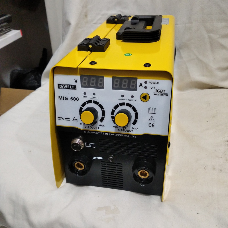 قیمت و خرید دستگاه جوش 300 آمپر دی اف ولت مدل MIG-600 CO2