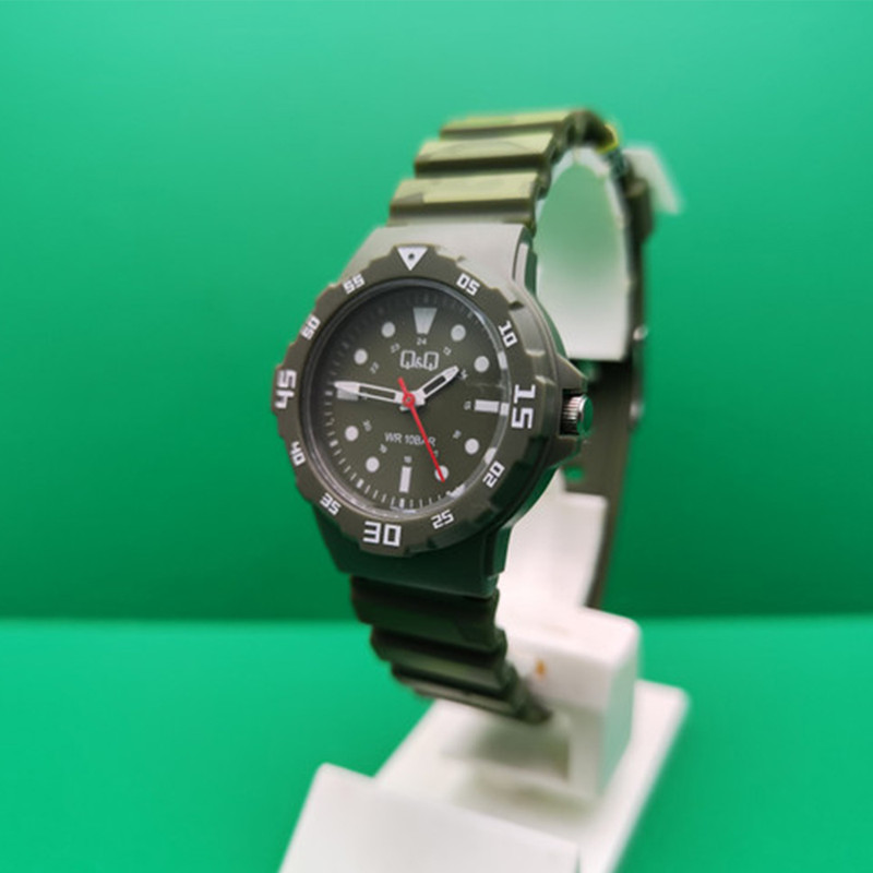 قیمت و خرید ساعت مچی عقربه ای کیو اند کیو مدل V07A-012VY