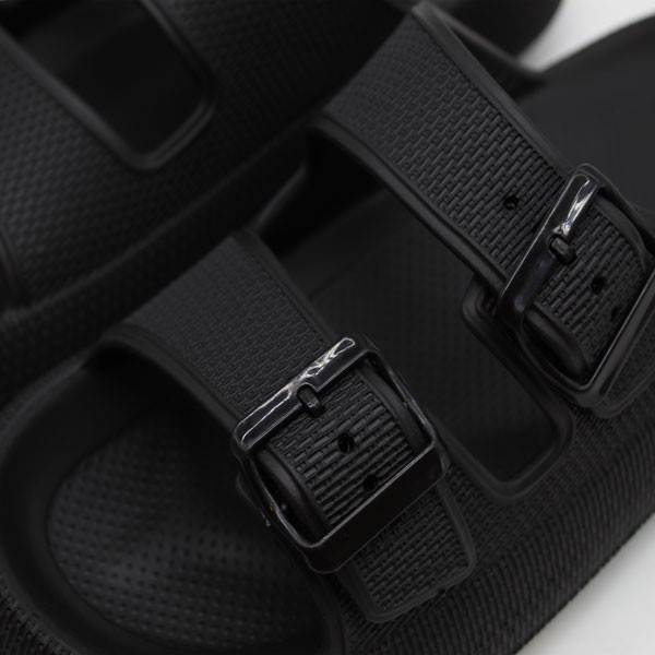 قیمت و خرید دمپایی مردانه مدل دوبنده سگک دار برسام کد 1411-BK