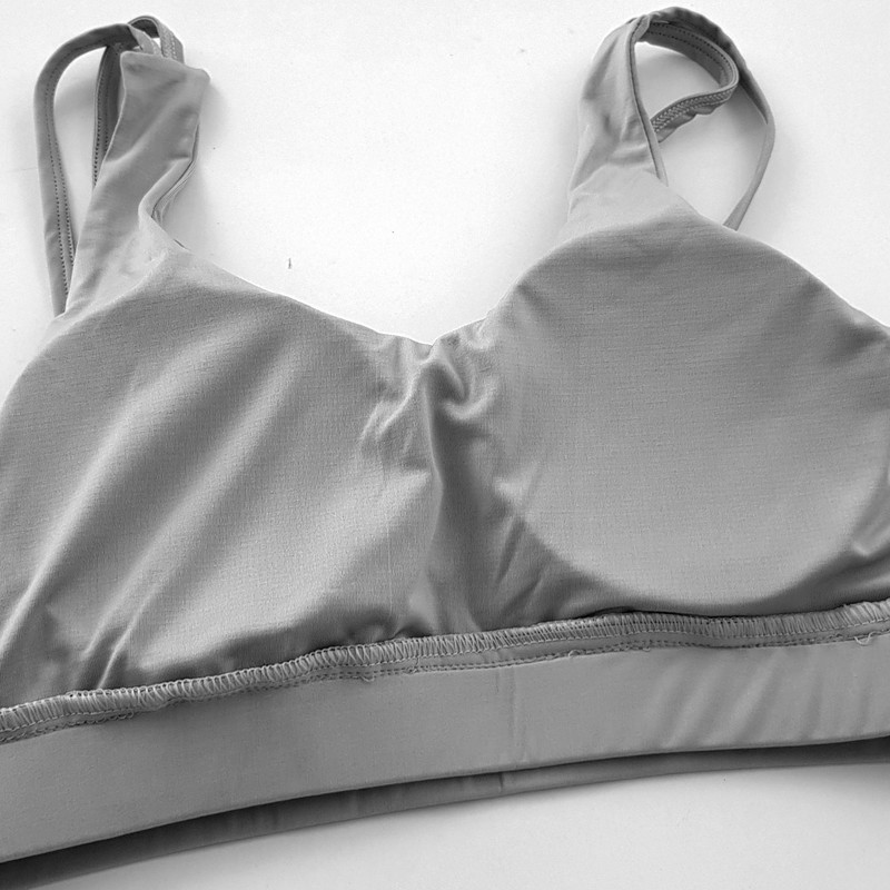 قیمت و خرید نیم تنه ورزشی زنانه مدل پد دار بدون فنر کد 4521-290P رنگ طوسی