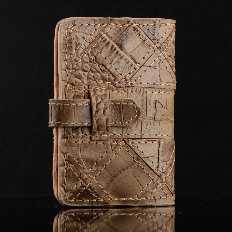 قیمت و خرید جاکارتی چرم یلسان مدل چنبره کد CHN-023-GC