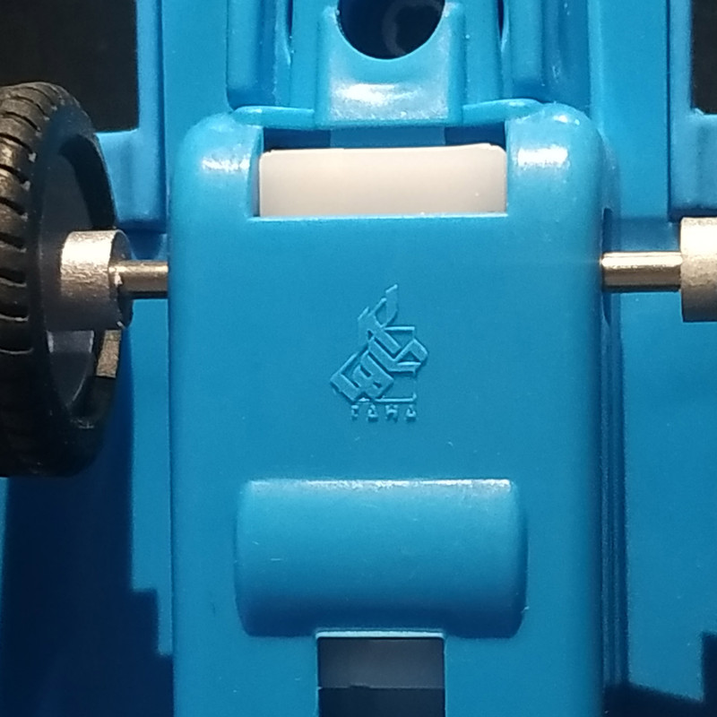 قیمت و خرید هواپیما بازی طاها مدل اف 16 کد 0023