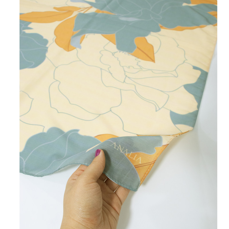 قیمت و خرید شال زنانه مدل خط کد na 2182