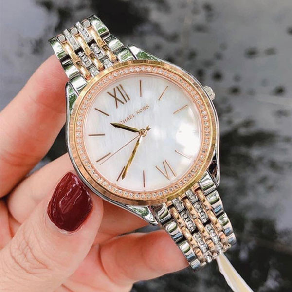 قیمت و خرید ساعت مچی عقربه ای زنانه مایکل کورس مدل MK7084