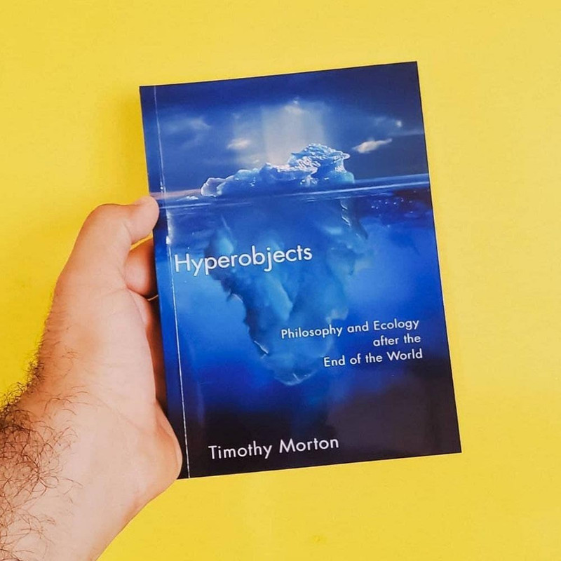 قیمت و خرید کتاب Hyperobjects اثر Timothy Morton انتشارات Minessota