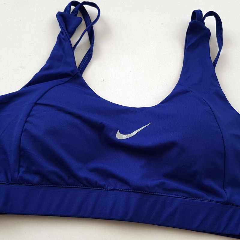 قیمت و خرید نیم تنه ورزشی زنانه مدل پد دار بدون فنر کد 4521-290P رنگ آبی