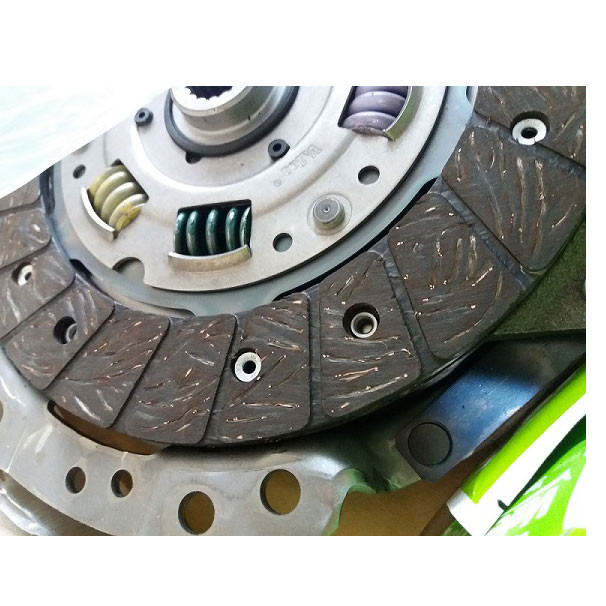 قیمت و خرید کیت کلاچ والئو کد 826360 مناسب برای پژو 405