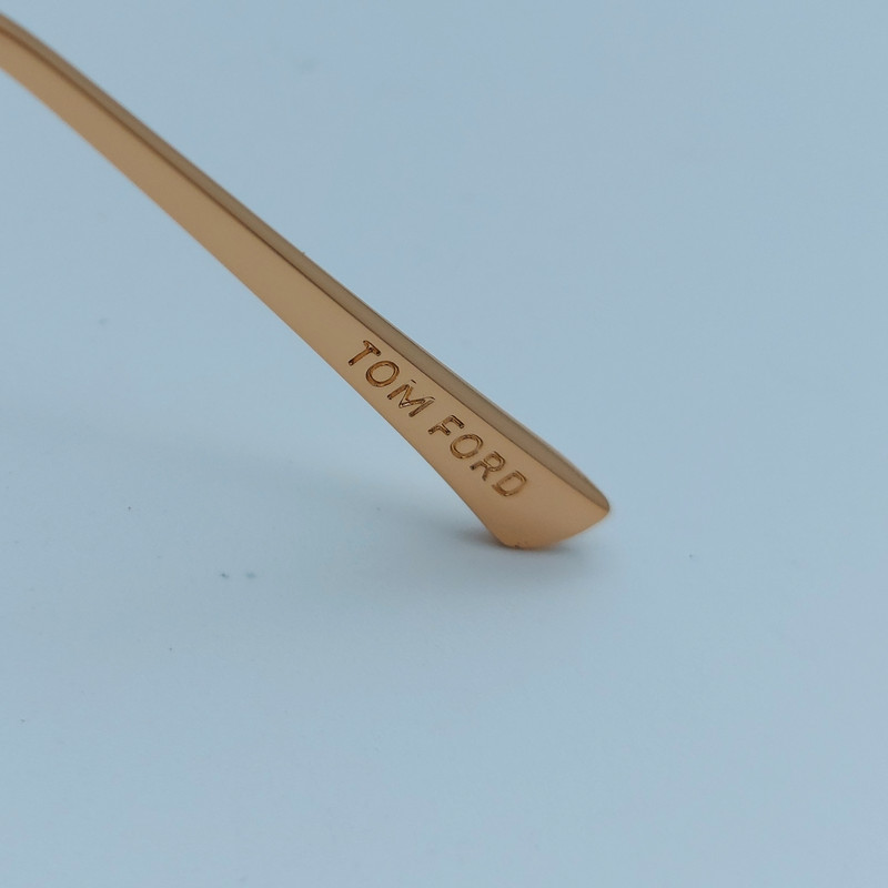 قیمت و خرید عینک آفتابی مدل TF1090 002