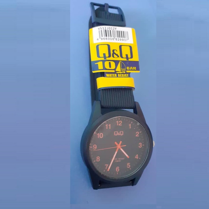 قیمت و خرید ساعت مچی عقربه ای کیو اند کیو مدل vs12j012y
