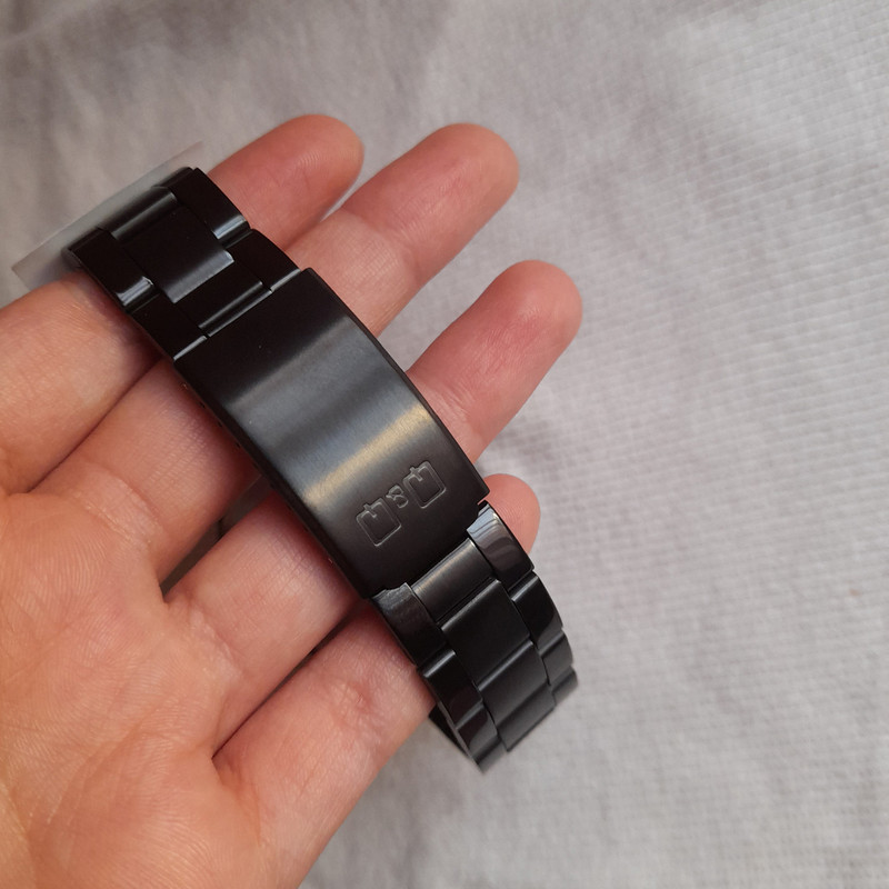 قیمت و خرید ساعت مچی عقربه‌ای مردانه کیو اند کیو مدل c21a_002vy