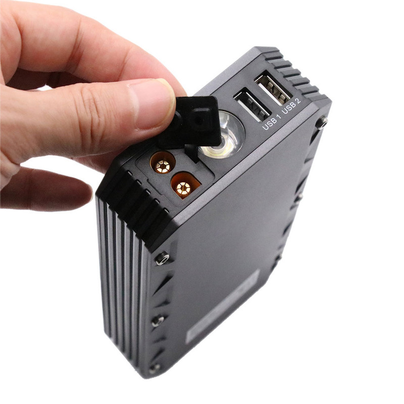 قیمت و خرید جامپ استارتر خودرو توبیز مدل TBS-12A ظرفیت 12000میلی آمپر ساعت