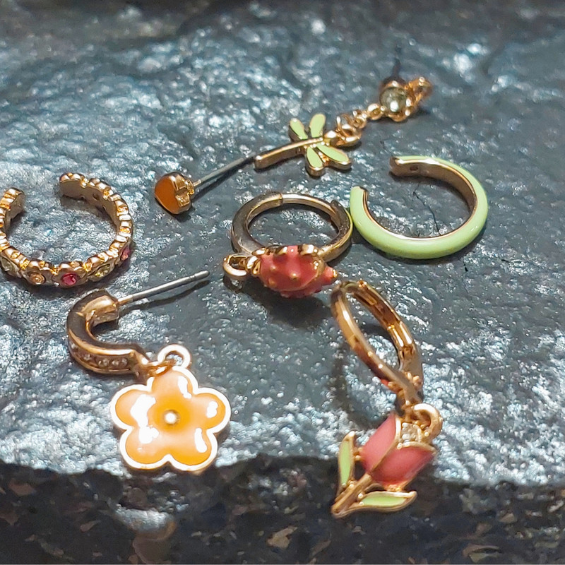 قیمت و خرید گوشواره زنانه مدل غنچه مجموعه 7 عددی