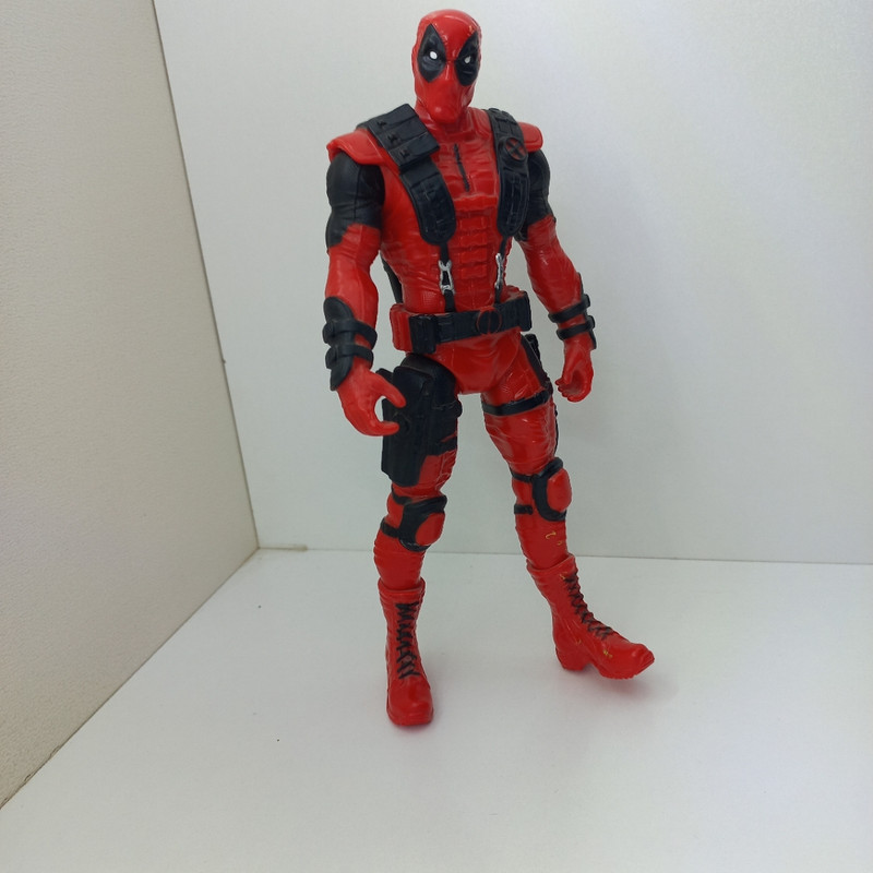 قیمت و خرید فیگور مدل Dedpol