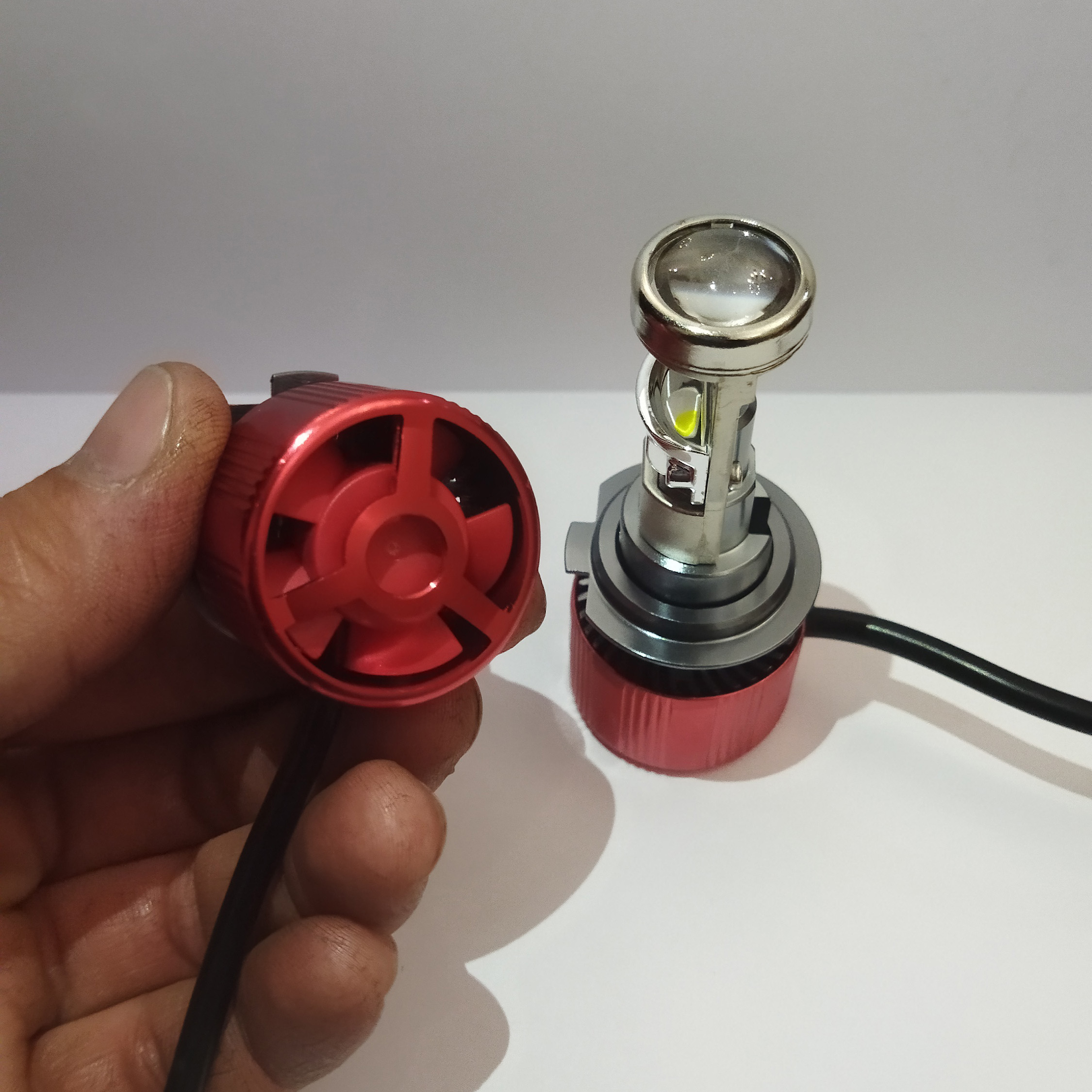 ⭐️ خرید اینترنتی لامپ هدلایت خودرو سام مدل LN2 کد H7 بسته 2 عددی (1403) - فروشگاه دیگسون ⭐️